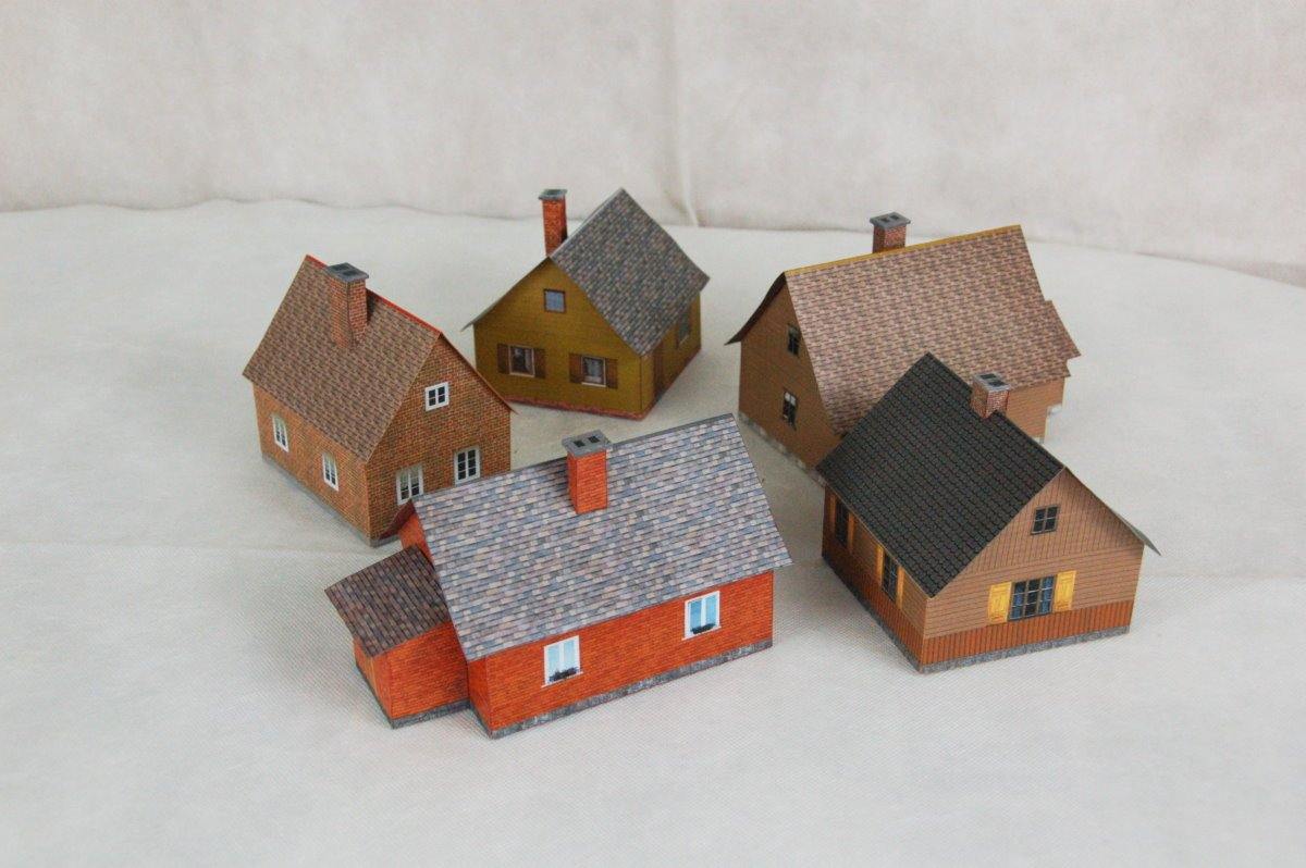 Ho Scale Paper Model Models Of A Group Of Large Houses For Kids And Tr ...